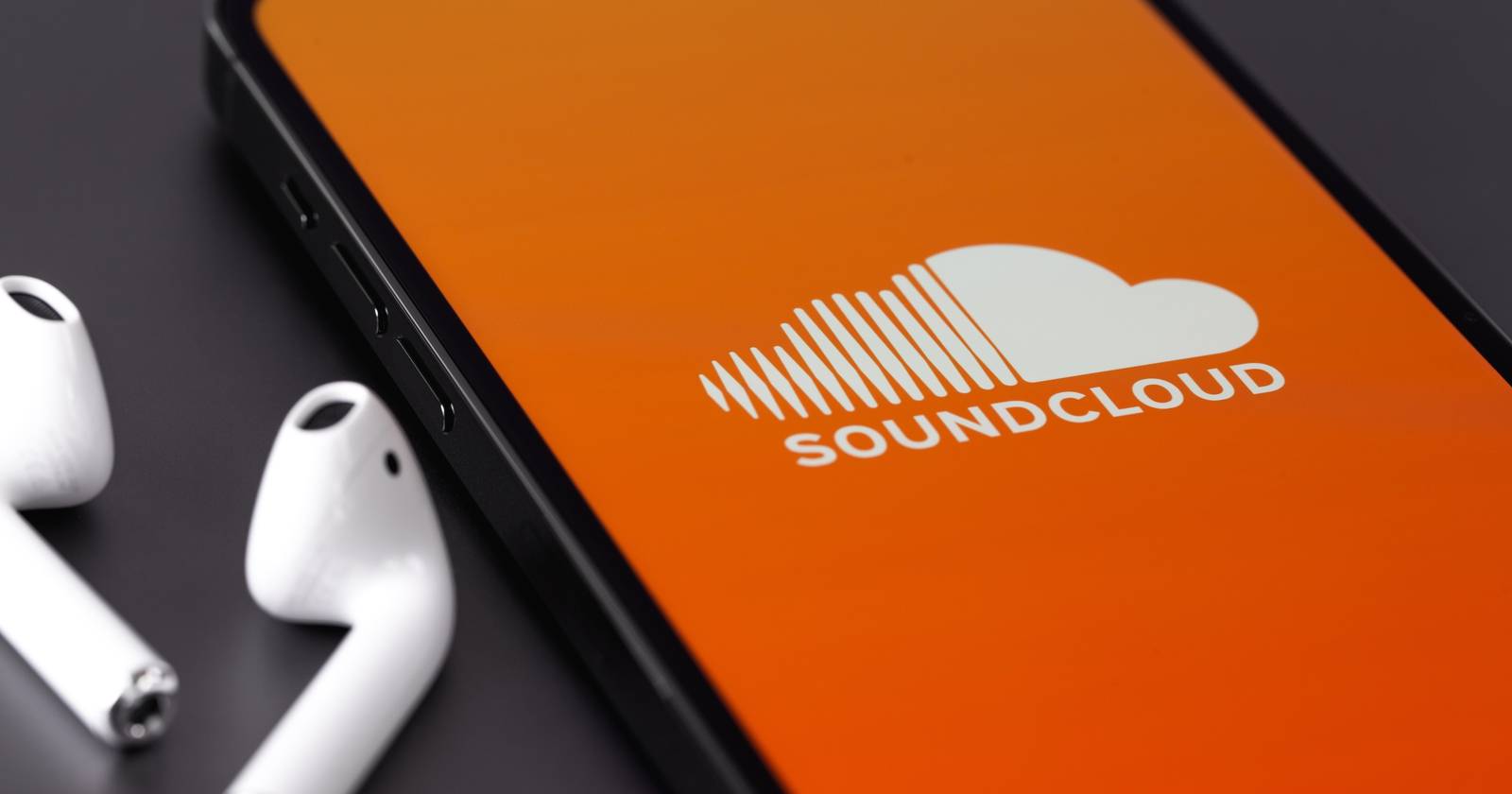 How to Download Music From SoundCloud on Desktop and Mobile
