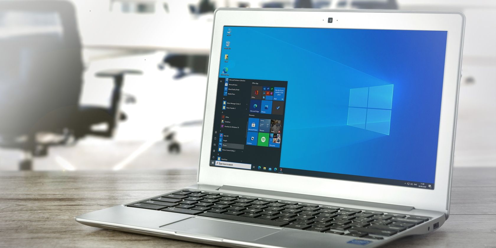 7 Ways to Fix Your Windows PC When It Keeps Rearranging the Desktop Icons