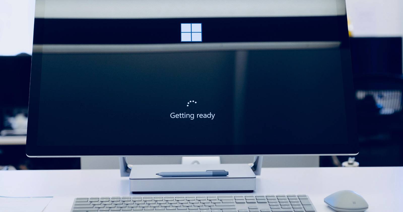 Windows 11 PC Shutting Down For No Reason? Here's How to Fix It