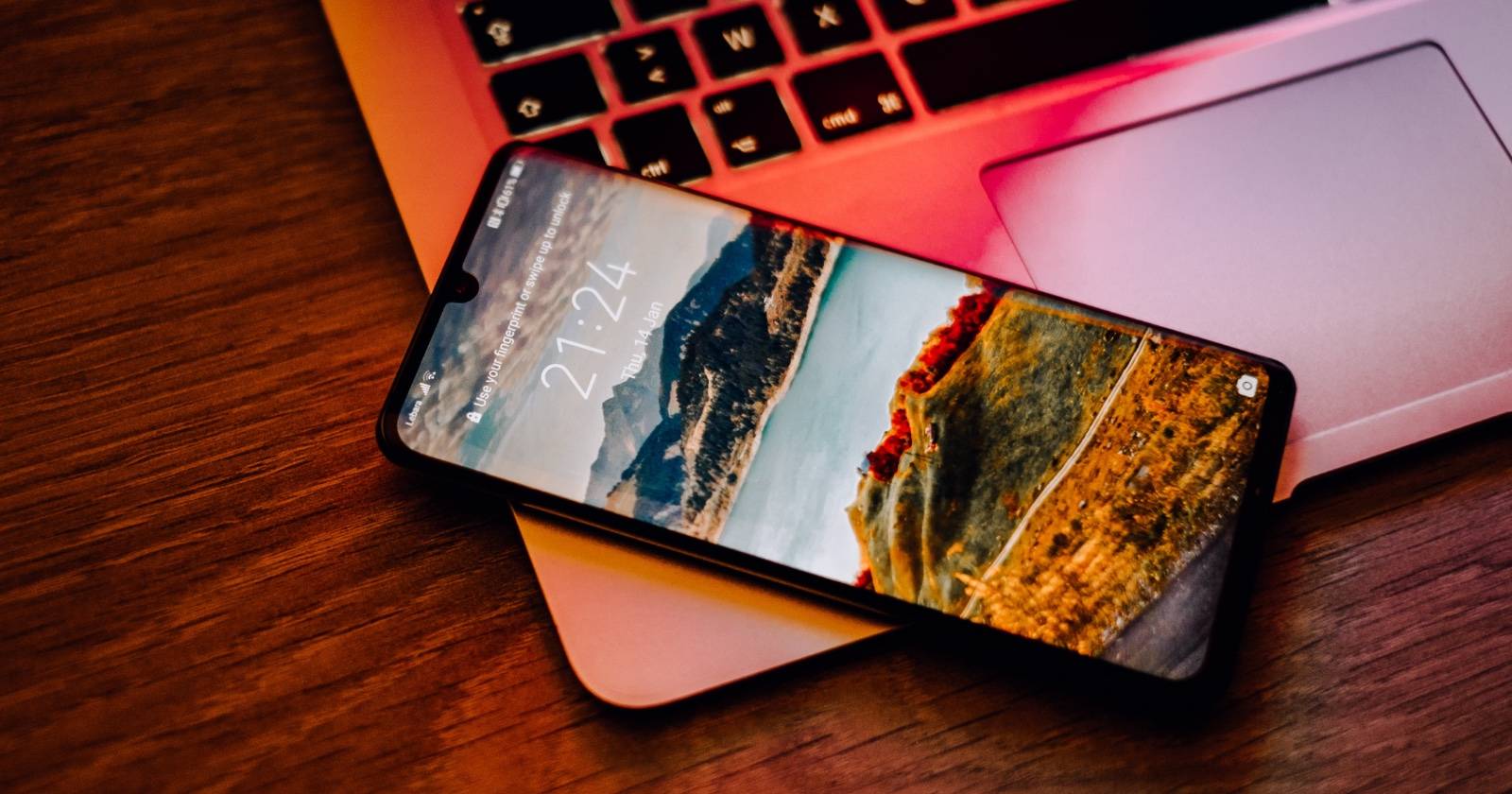How to Remotely Control Your Android Phone From a PC