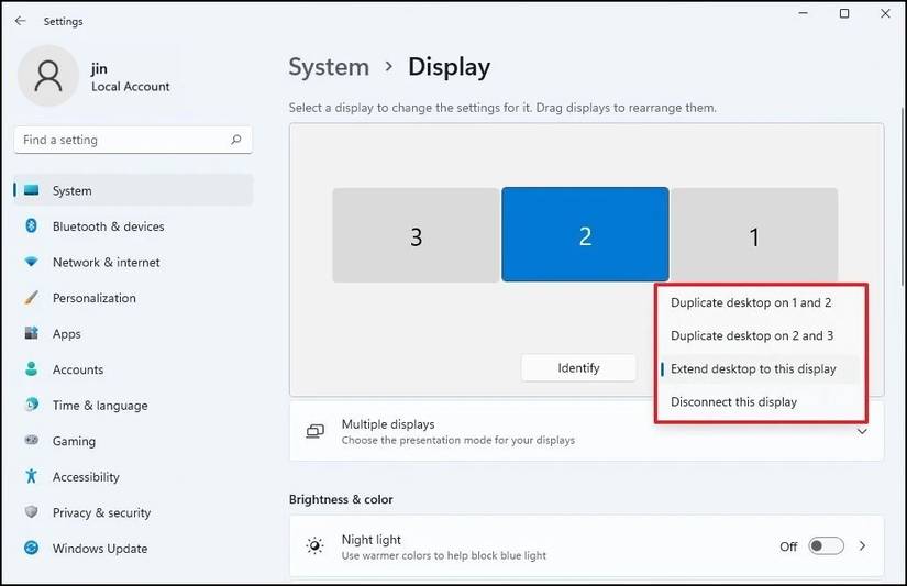How to Set Up and Use Multiple Monitors on Windows 11