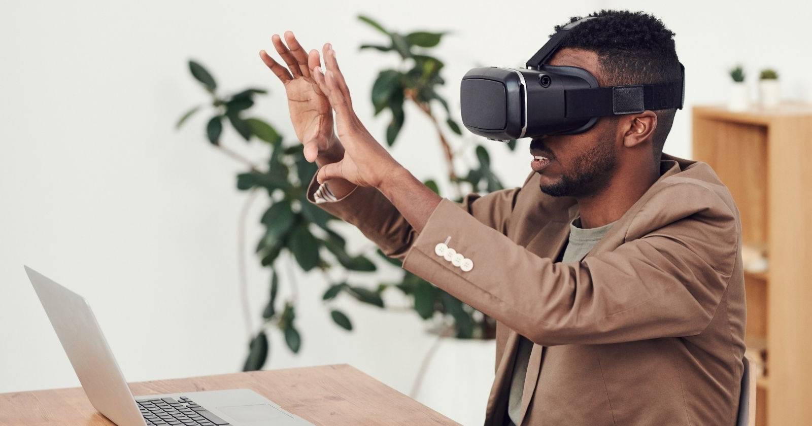 What Is Mixed Reality (MR)?