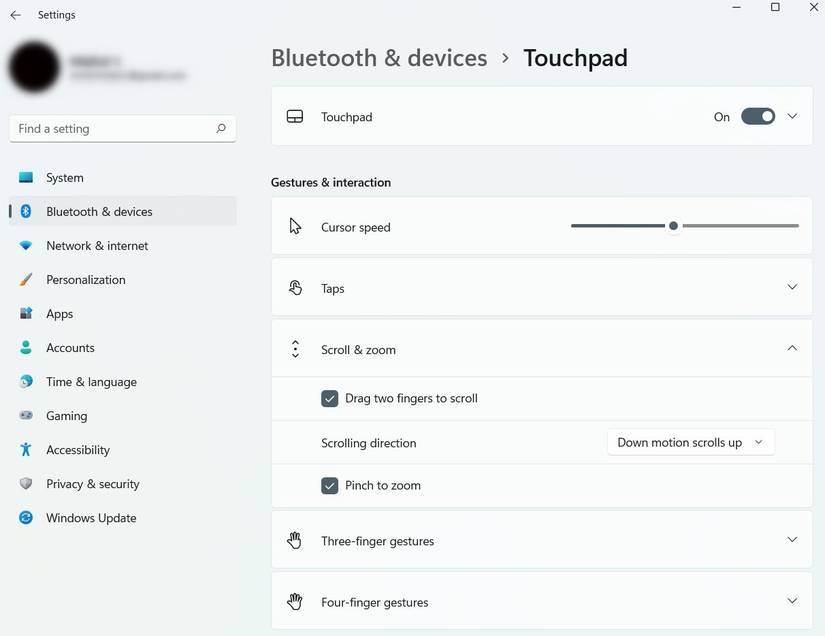 How to Change the Scrolling Direction in Windows 11