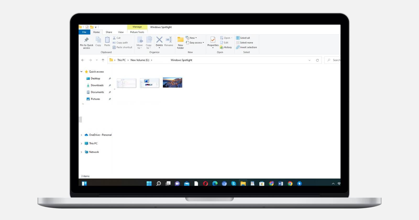 How to Get the Windows 10 Classic File Explorer's Look Back in Windows 11