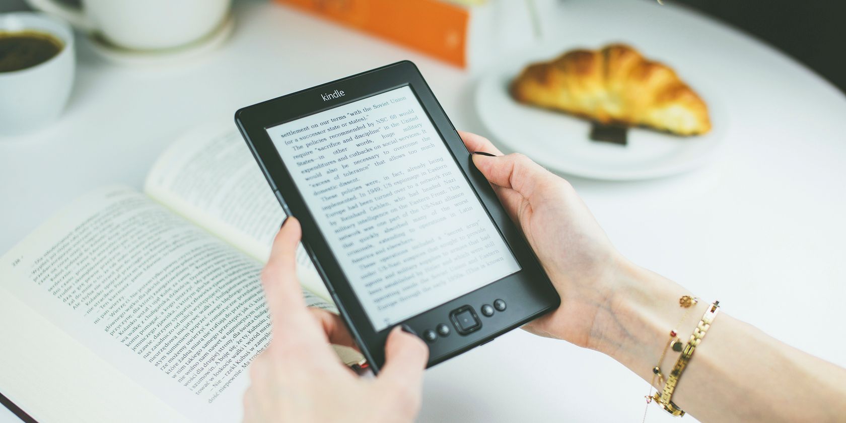 How to Enable and Use Word Wise on Your Kindle