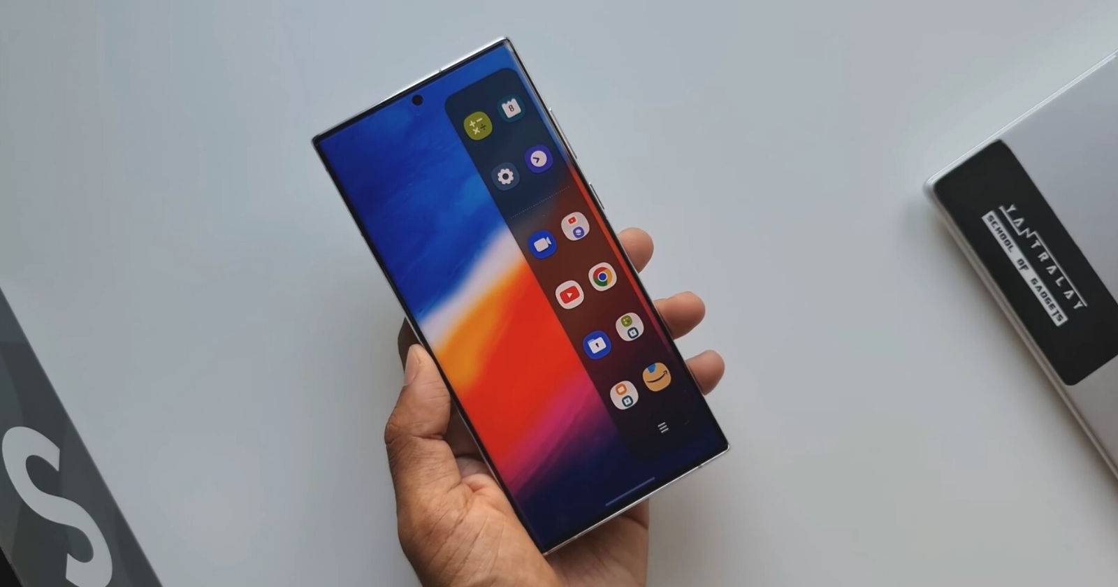 5 Tips to Use Edge Panels on Your Samsung Phone Like a Pro