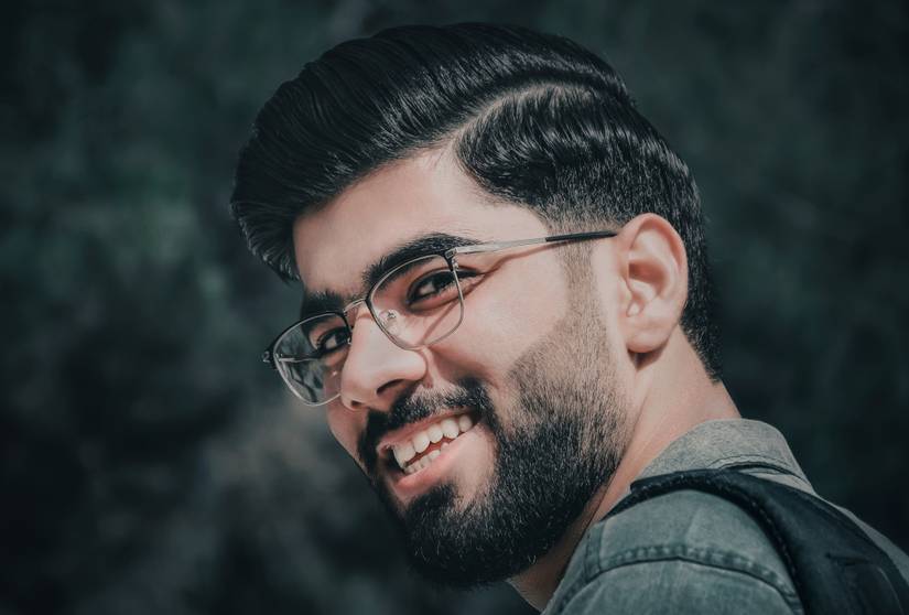How to Take Good Headshot Photography: 8 Tips