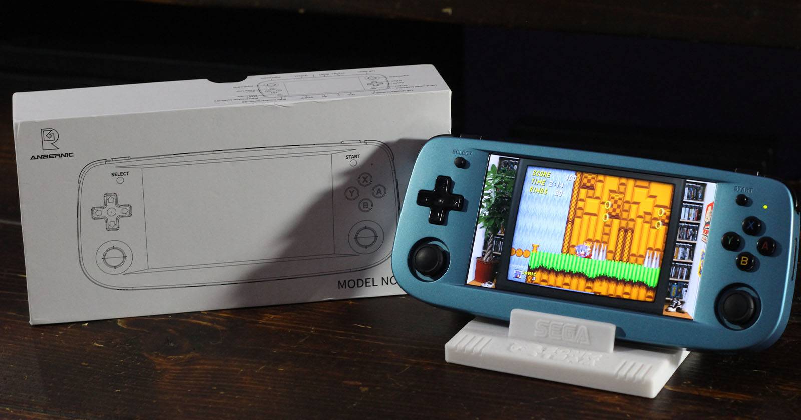 The Anbernic RG503 is a Top-Notch Budget Emulation Handheld