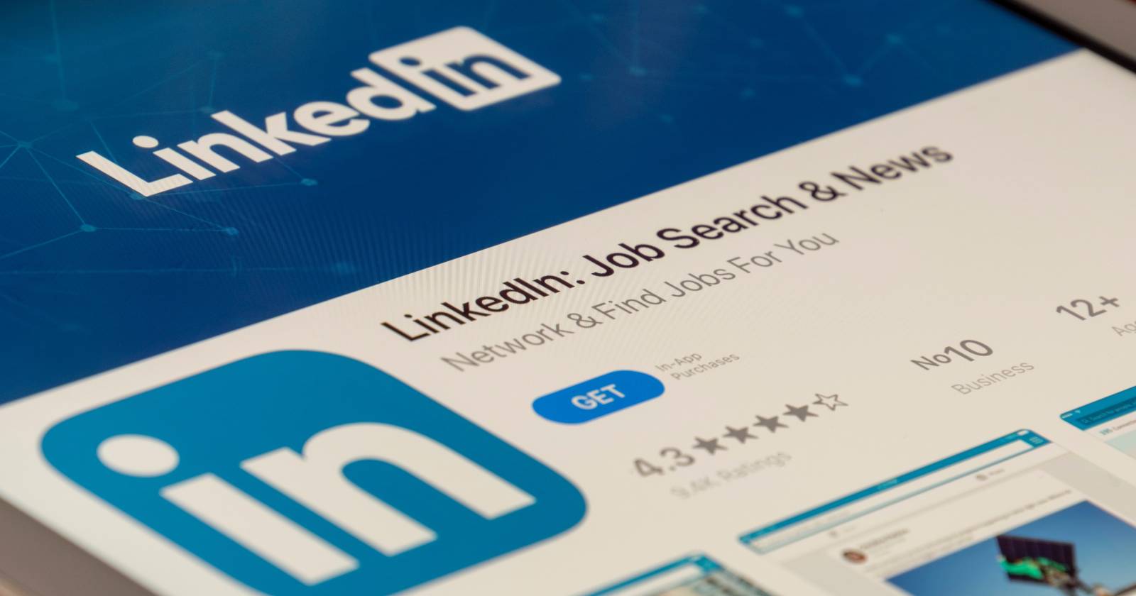 How to Use LinkedIn Career Explorer to Assess Your Career Path