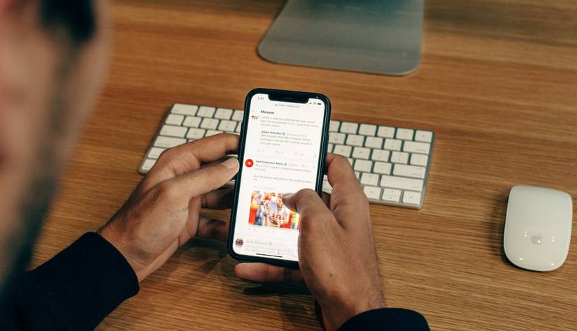 How to Leave a Twitter Thread Using the Unmentioning Feature