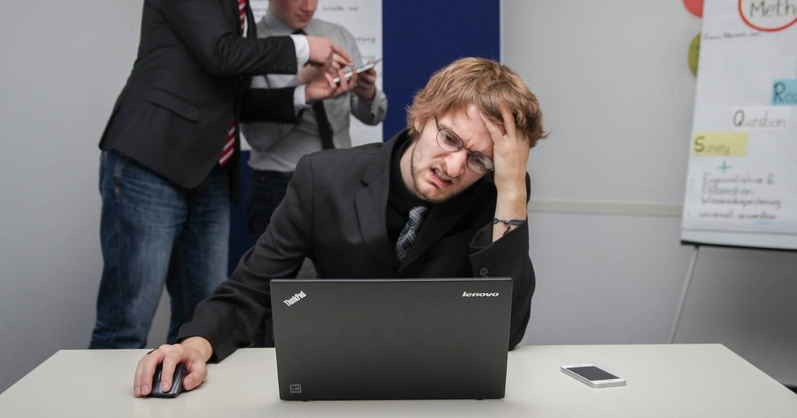 Has the Desktop Window Manager Stopped Working on Windows? Try These Fixes