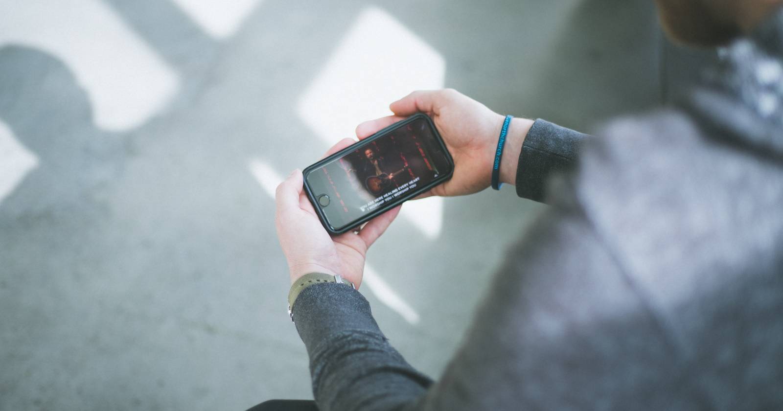 How to Lock Your Screen While Watching Netflix