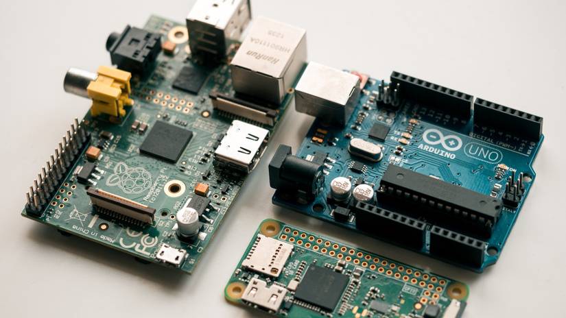 Arduino vs. Raspberry Pi: Which Is the Mini Computer for You?