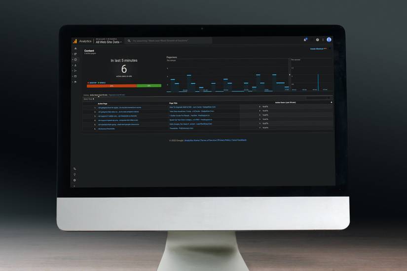 How to Live Monitor YouTube Views and Google Analytics With a Raspberry Pi