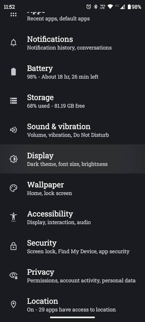 How to Change the Peek Display Clock on Motorola Phones