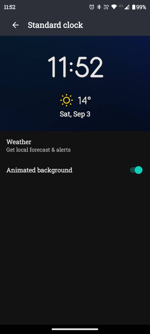 How to Change the Peek Display Clock on Motorola Phones