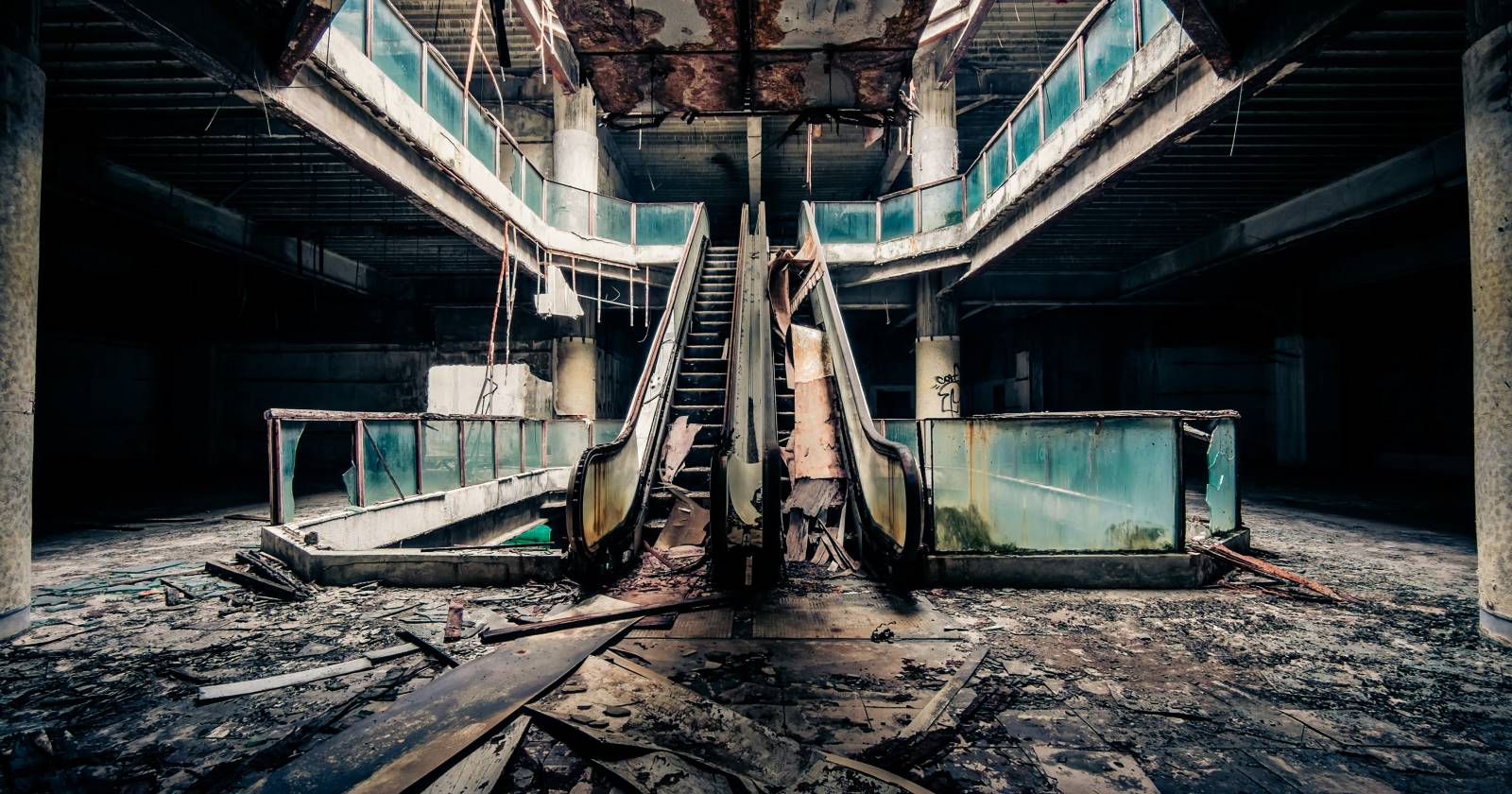 The 6 Best Dead Mall Websites Packed With Photos and Facts