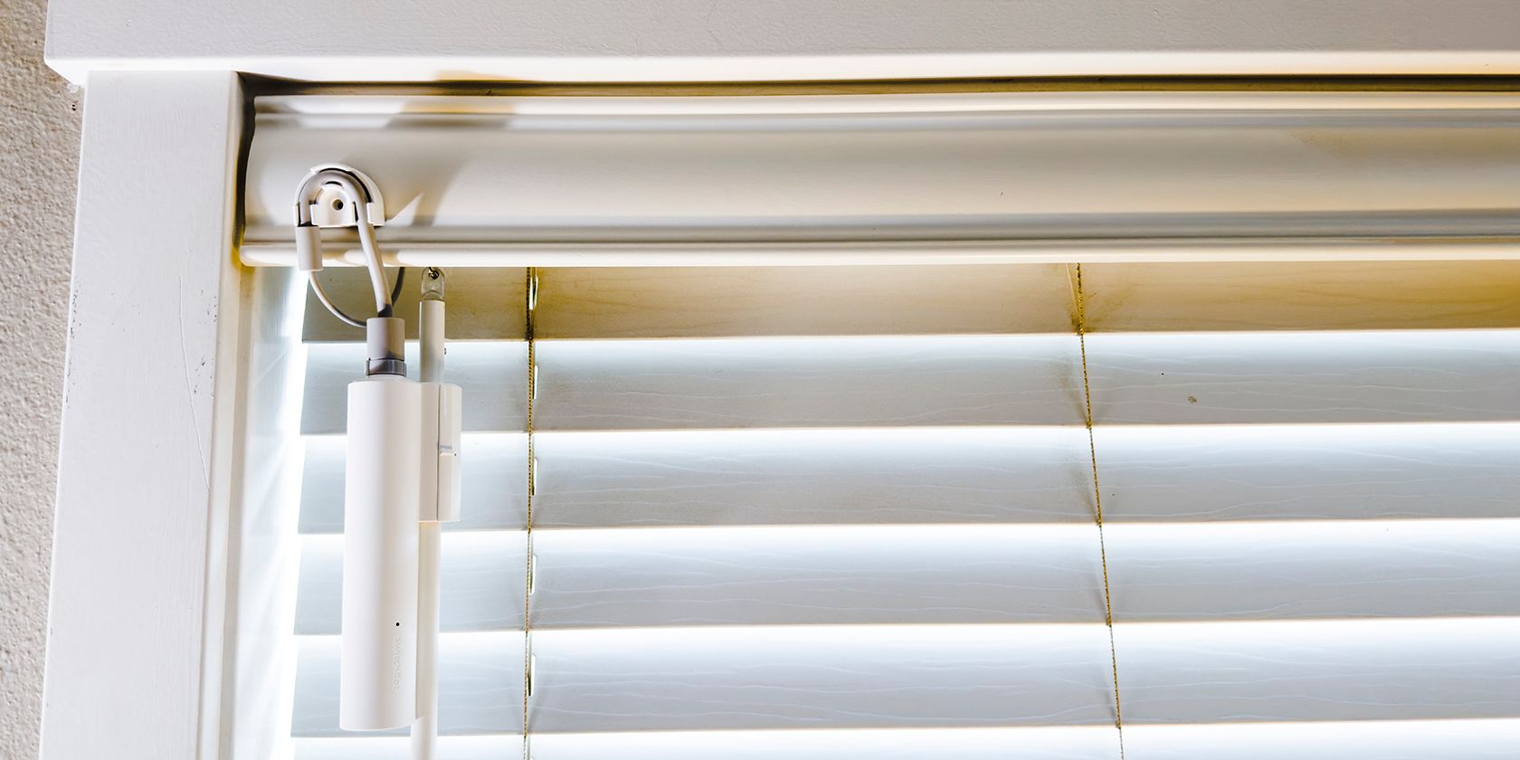 SwitchBot Blind Tilt Review: Turn Your Slat Blinds Into Smart Blinds