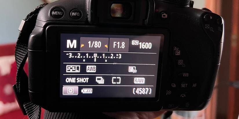 What Is Exposure Bracketing in Photography? When and How to Use It