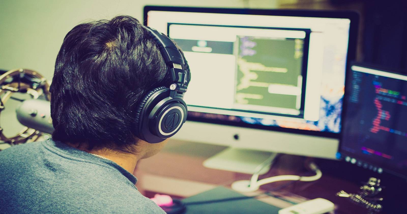 The Top 8 JavaScript Engines for Game Development