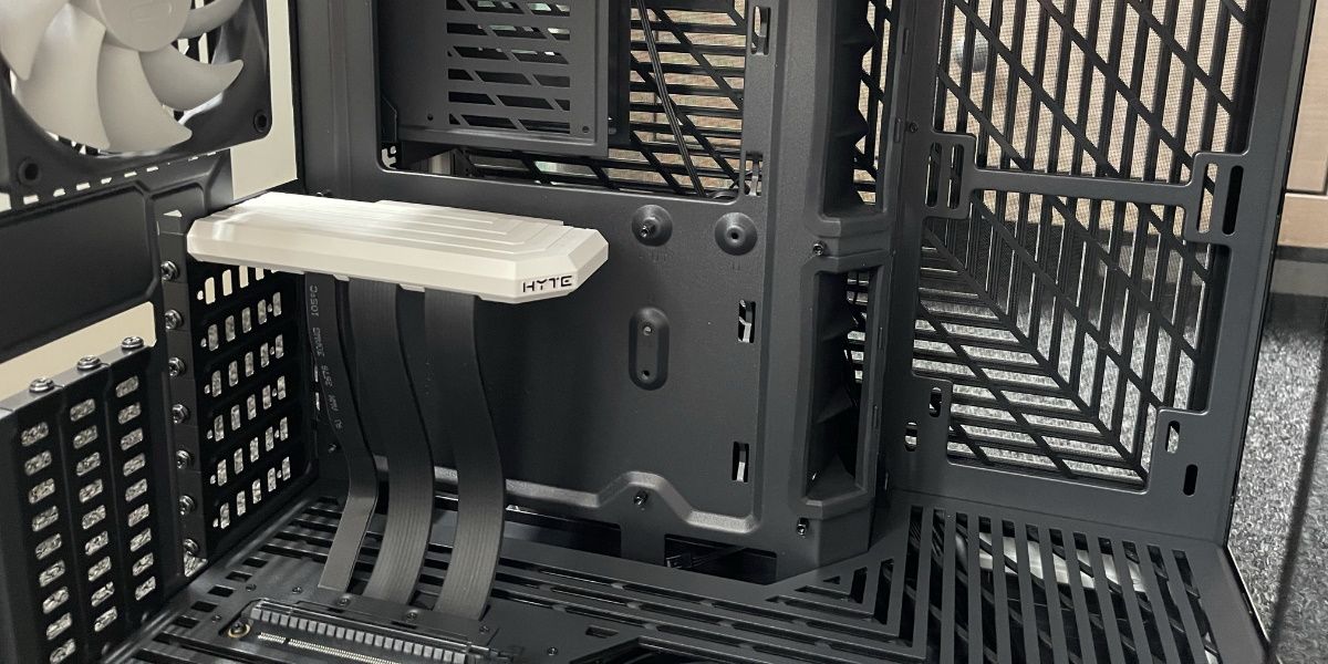 The Best PC Cases With RGB Lighting