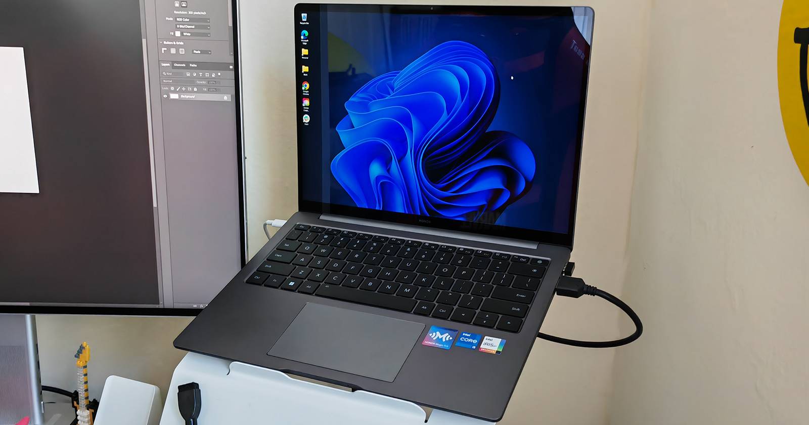 5 Fun and Useful Things You Can Do on the Windows 11 Home Screen