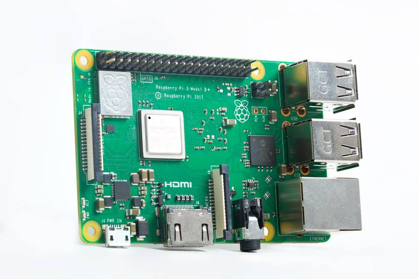 Raspberry Pi 4 vs. Raspberry Pi Compute Module 4: Key Differences