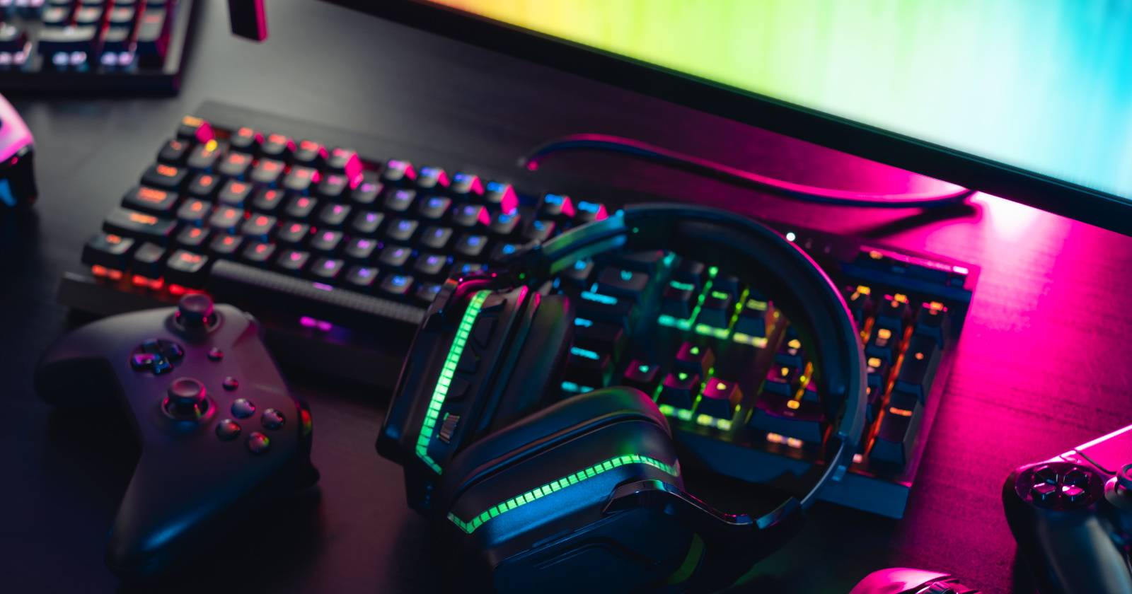 The Best RGB Desks