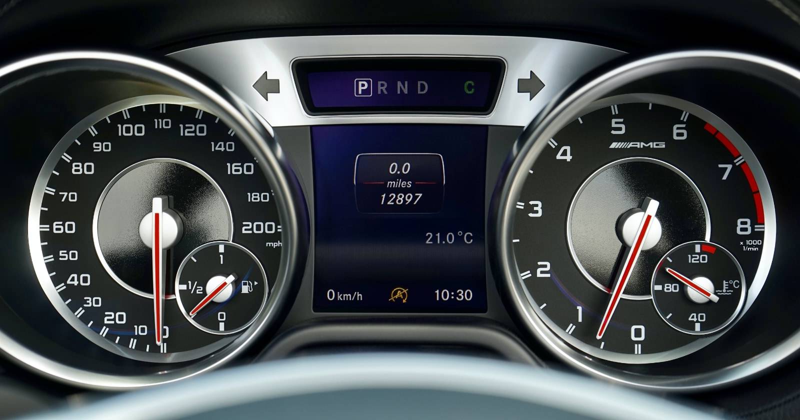 6 Apps to Help You Get Better Mileage With Your Car