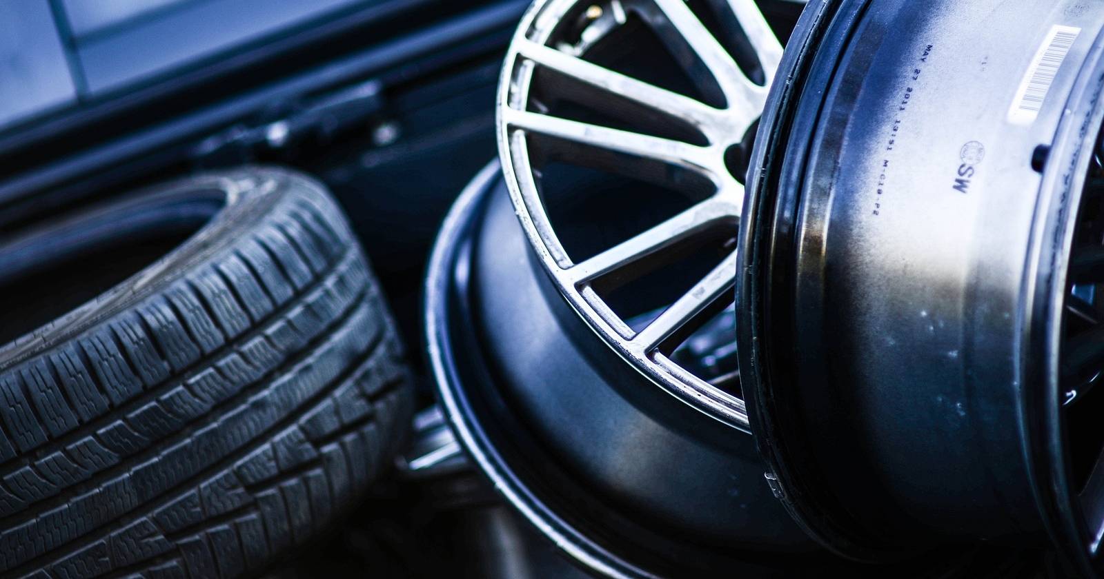 Do Electric Cars Need Different Tires Compared to a Regular Car?