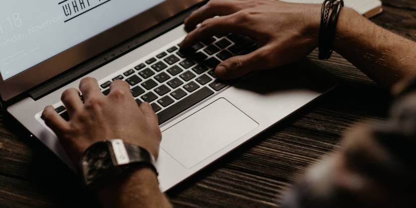 Is Your MacBook Screen Black or Blank? Try These 7 Potential Fixes