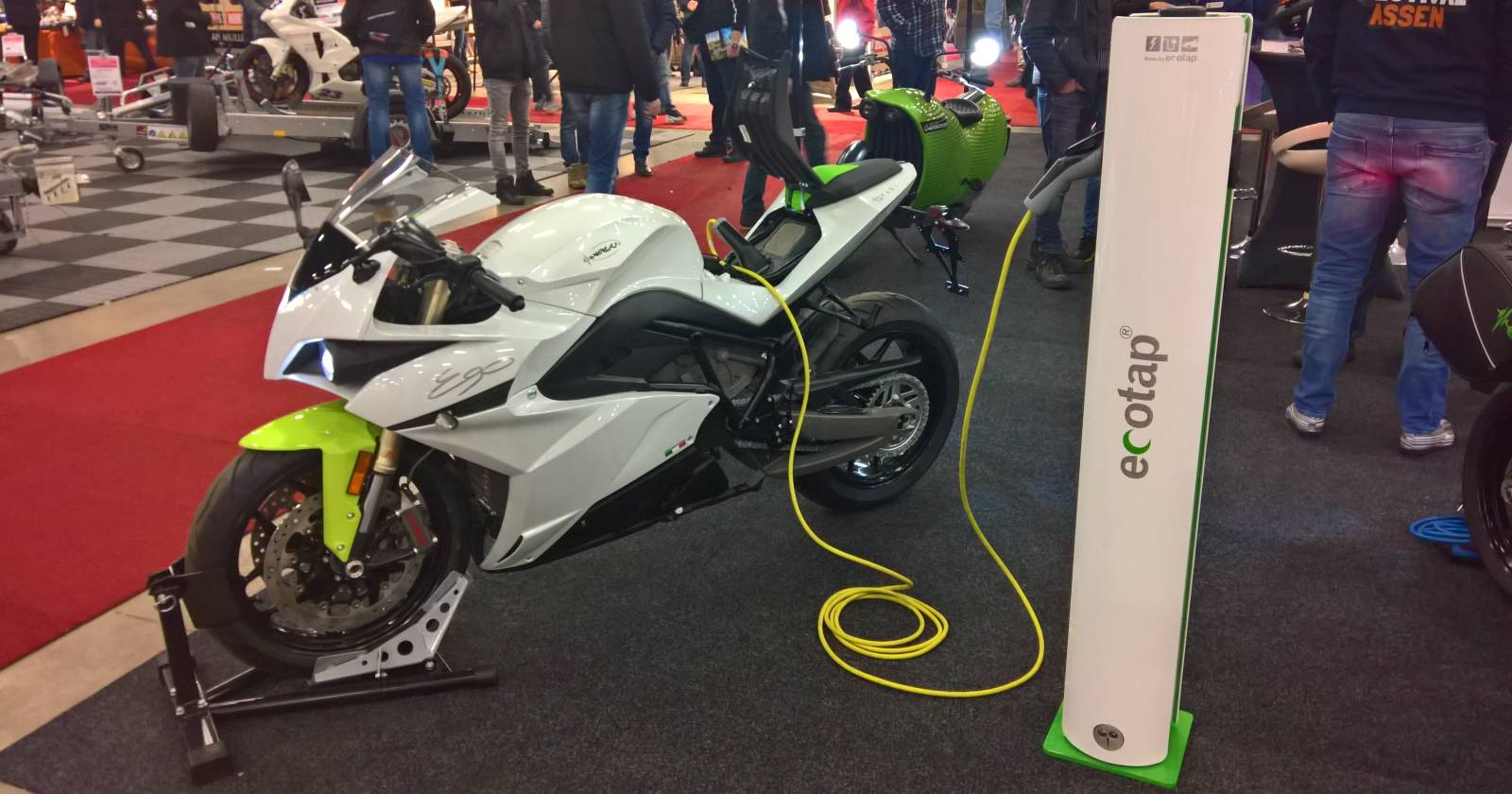7 Reasons You Should Buy an Electric Motorcycle