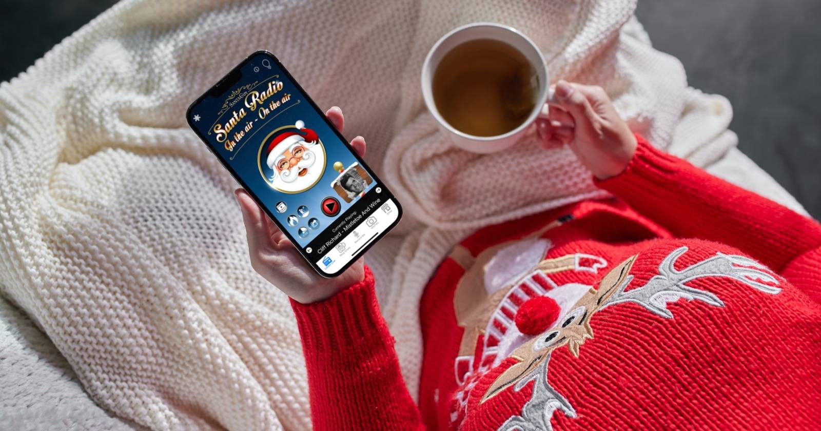 The 4 Best Free Christmas Music Apps for iPhone