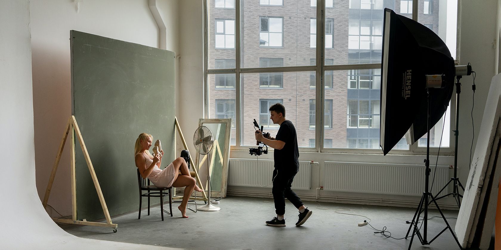 10 Tips for Photographers Shooting in a Studio for the First Time