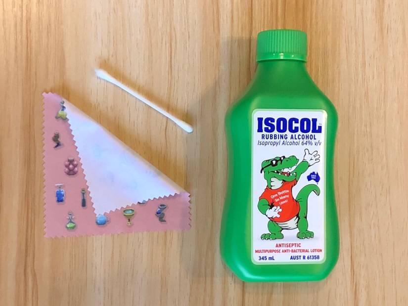 How to Clean Your Nintendo Switch and Joy-Cons Safely