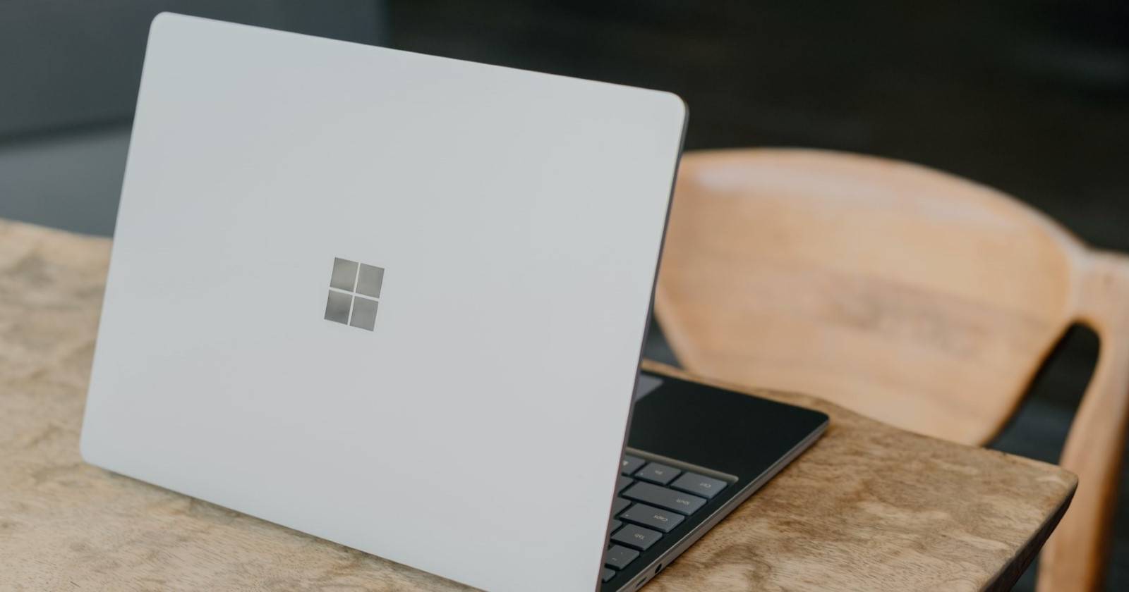 How to Quickly Reopen Recently Closed Programs in Windows 10 & 11