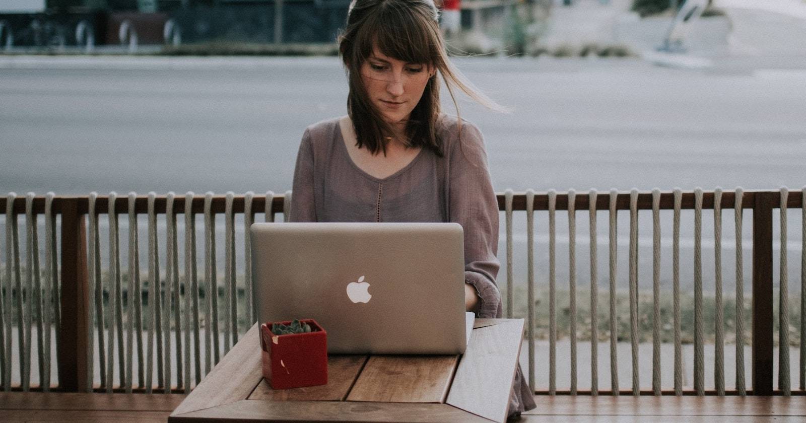 Want to Be a Freelancer? Avoid These 7 Critical Beginner Mistakes