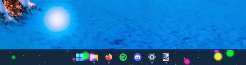 How to Add a Christmas Theme to Windows 10 and 11