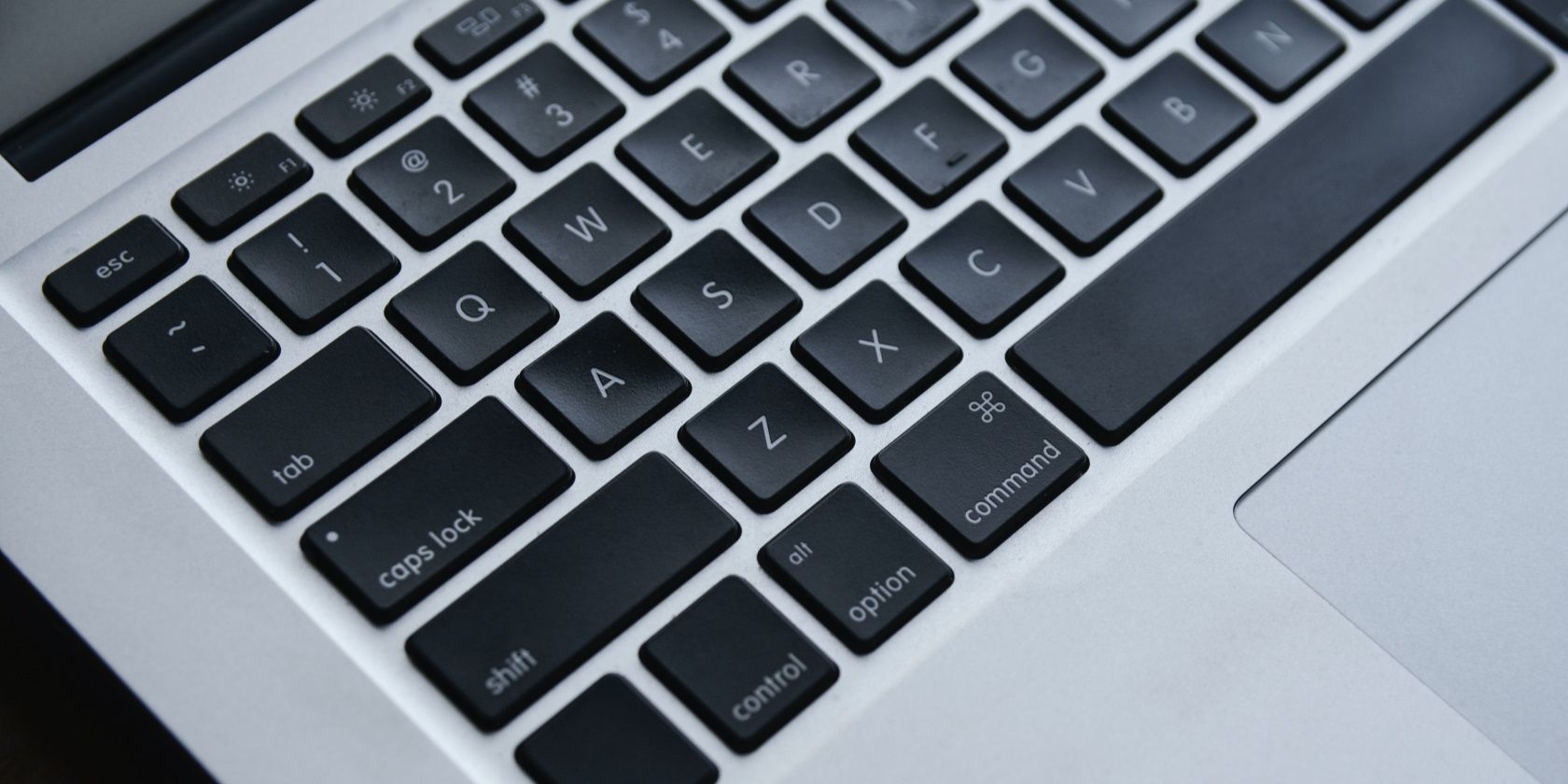 A Complete Guide to Windows Narrator's Legacy Keyboard Shortcuts