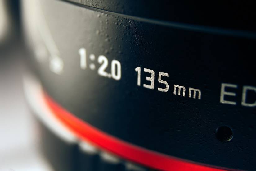 What Is a Telephoto Lens and What Would You Use One For?