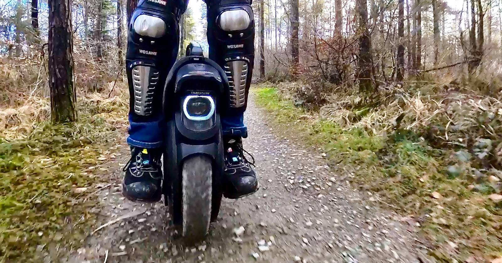 InMotion V11 Electric Unicycle: Powerful, Responsive, and Utterly Insane