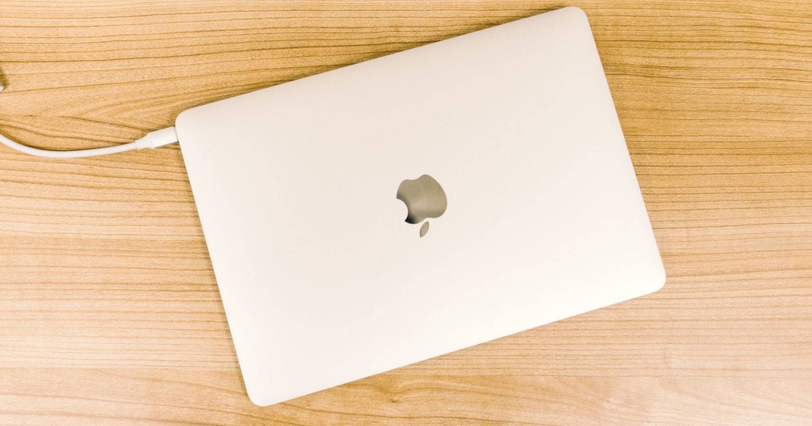 6 Charging Habits That Will Prolong Your MacBook's Battery Life