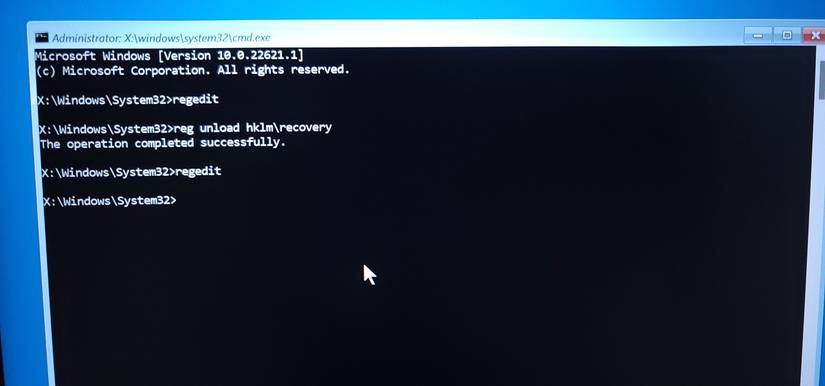 How to Reveal the Hidden Windows Administrator Account on the Login Screen