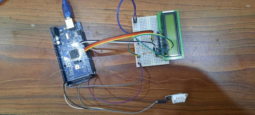 Make Your Own Room Thermometer & Humidity Meter With Arduino