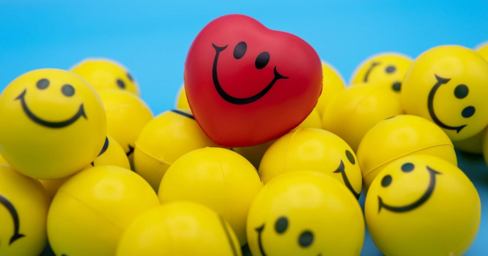 5 Online Tools and Websites to Make Your Own Emojis