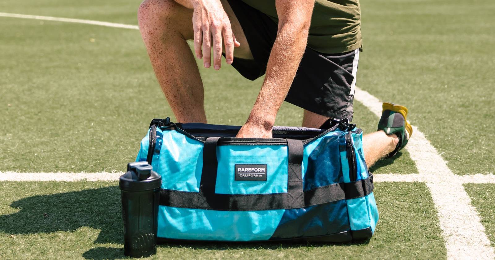 11 Fitness Gadgets You Should Always Keep in Your Gym Bag