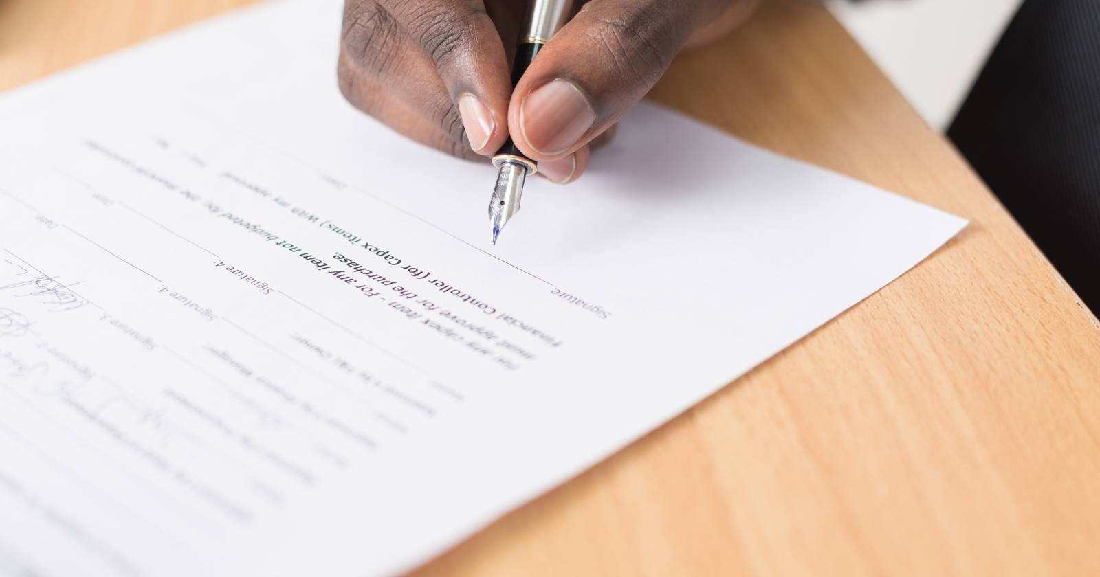 How to Use Photoshop to Add Realistic Signatures to Documents