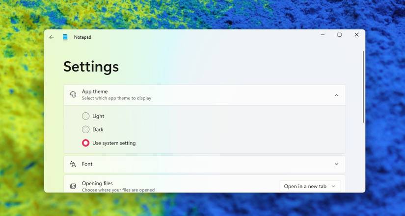 How to Set Your Preferred Theme and Font in the Windows 11 Notepad