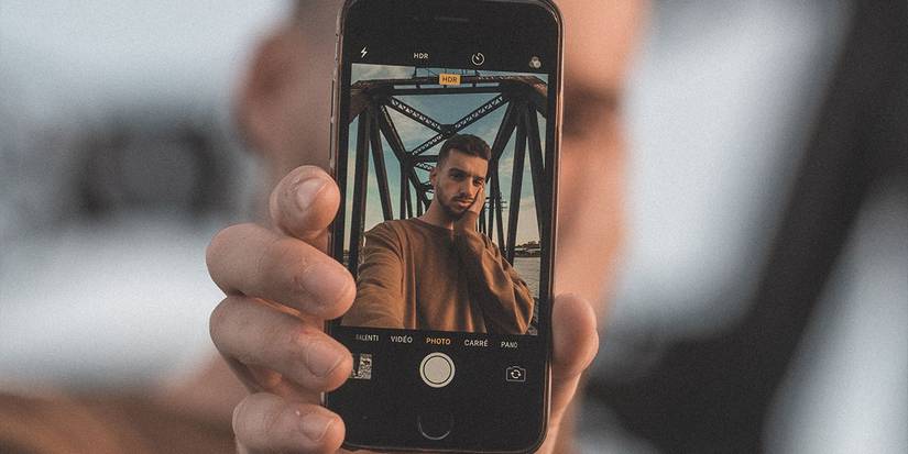 What Is Framing in Photography? How and When to Use It