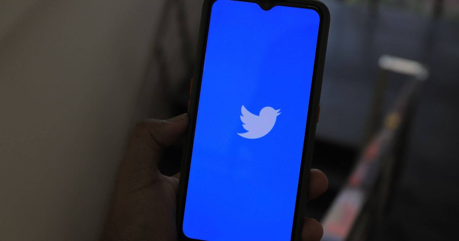 How to Limit Unwanted Interactions on Twitter: 8 Tips